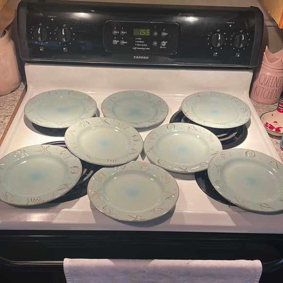 Dining | Thomson Pottery Cape Cod Collection Small Dinner Plates Set Of ...